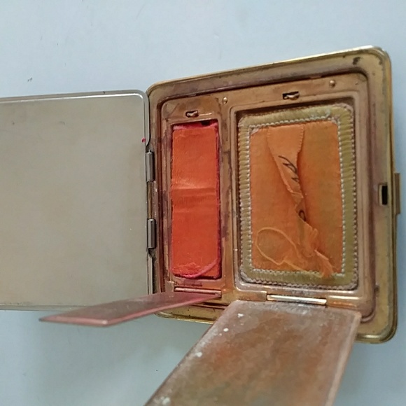 Makeup | Vintage Makeup Compact | Poshmark